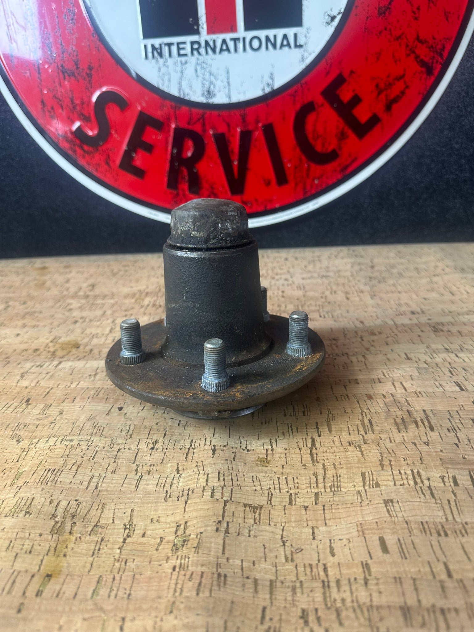 OEM International Front Wheel Hub -Left / Right - SFJJ2T0182A / SFJJ2T ...