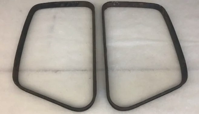 OEM IH L/R Series Garnish Moldings (Driver's & Passenger's Side) - SFJ ...